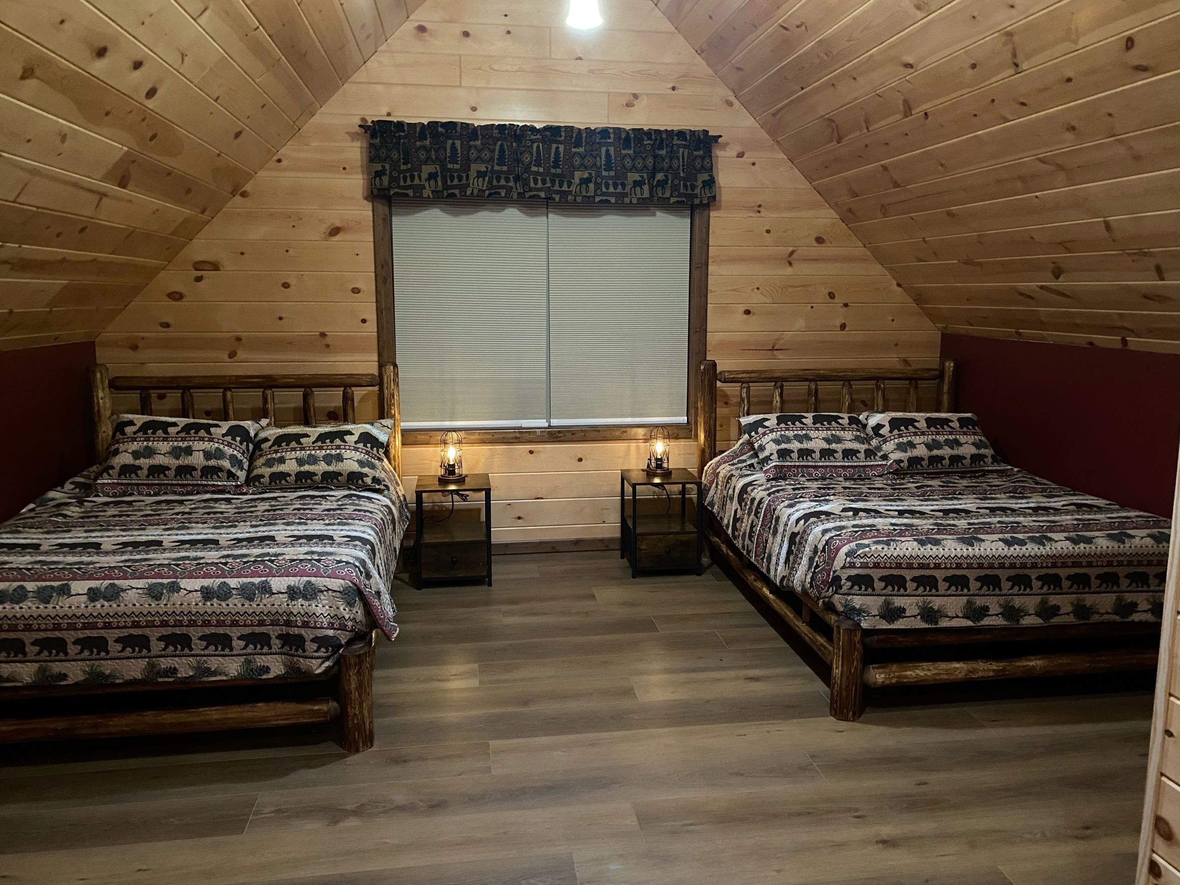 Northern Torched Cedar Platform Beds | Midwest Log Furniture